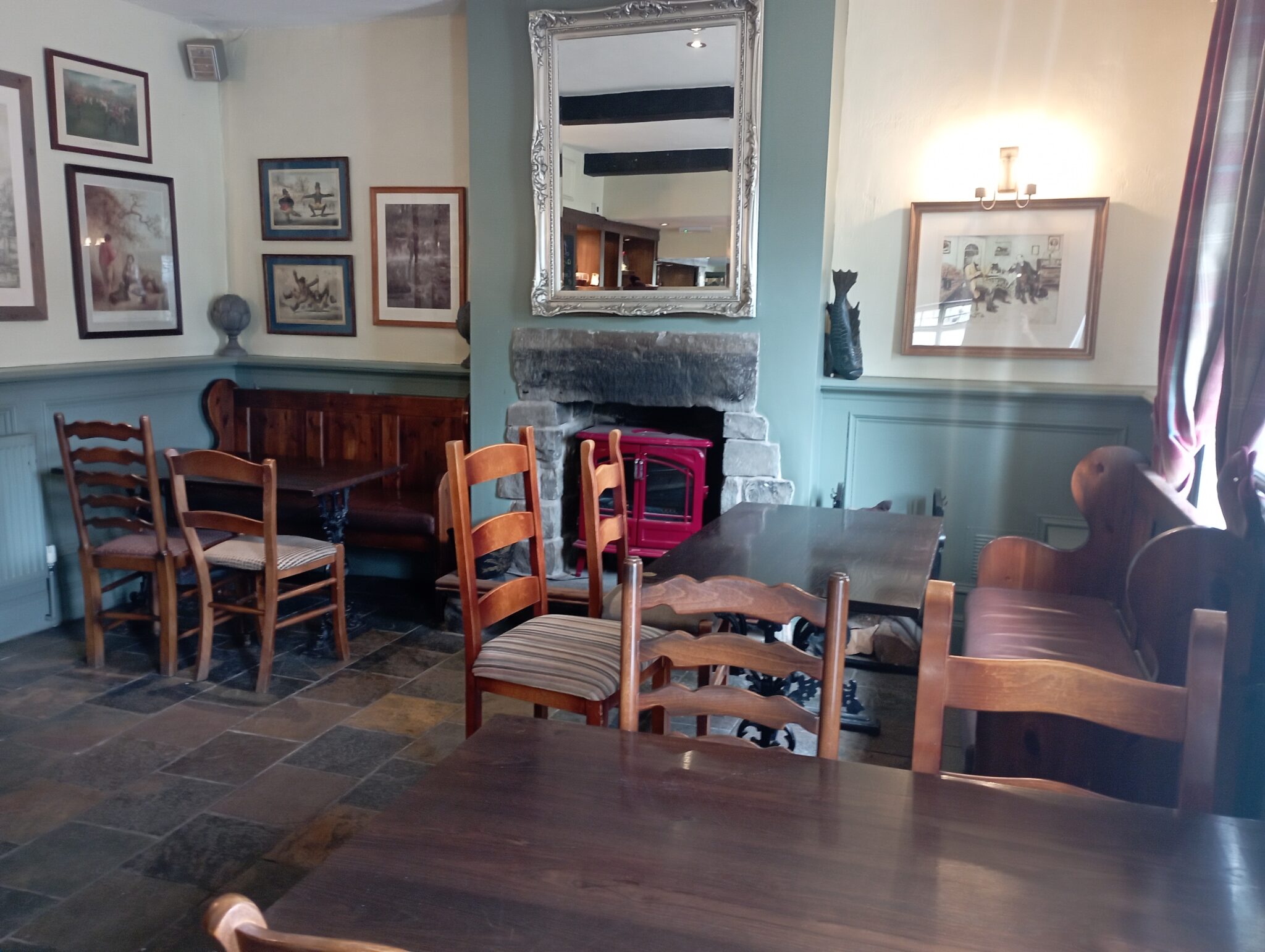 The Royal Oak Wrexham - Bangor Racecourse - Certified Motorhome Pub ...